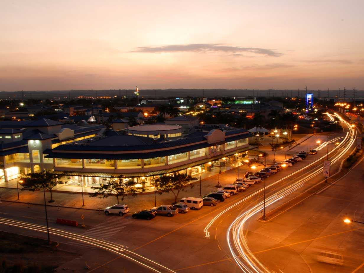 treveia nuvali - KMC Savills Inc.