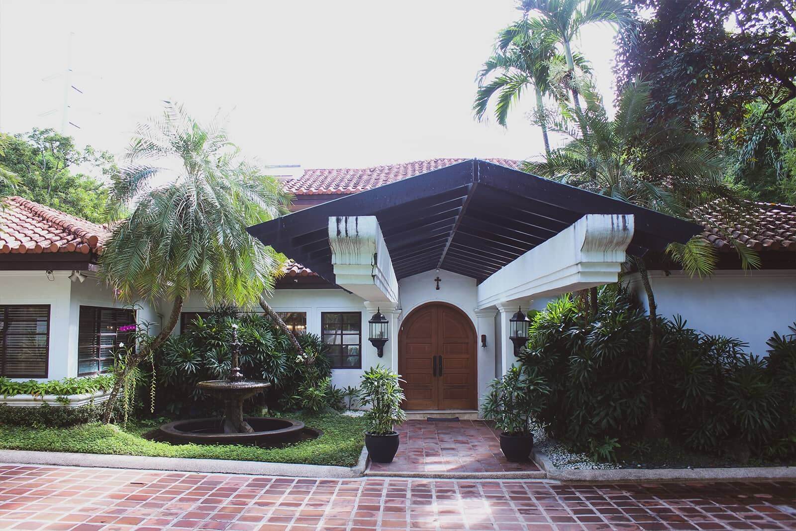 House for Sale in South Forbes Park, Makati | KMC Savills Premier