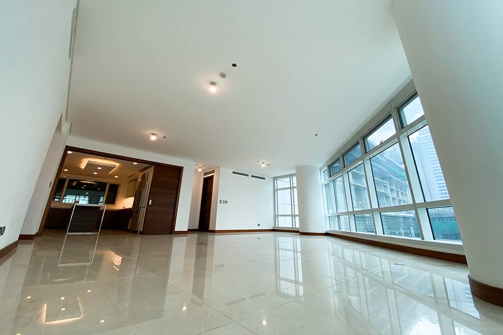 For Sale 3 BR in Two Roxas Triangle, Makati | KMC Savills Premier